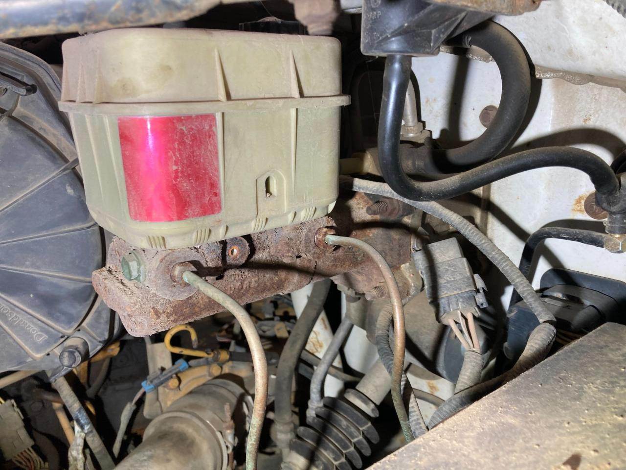 2002 Ford F-650 Brake Master Cylinder for a Ford F650 For Sale | Sioux ...