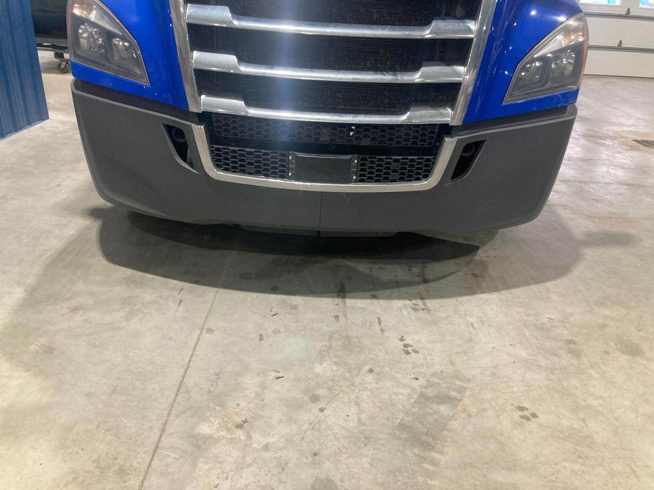 2018 Freightliner Cascadia Front Bumper For Sale | Winimac, IN ...