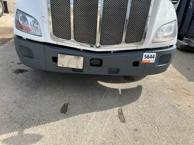 Peterbilt 579 Front Bumpers For Sale | MyLittleSalesman.com