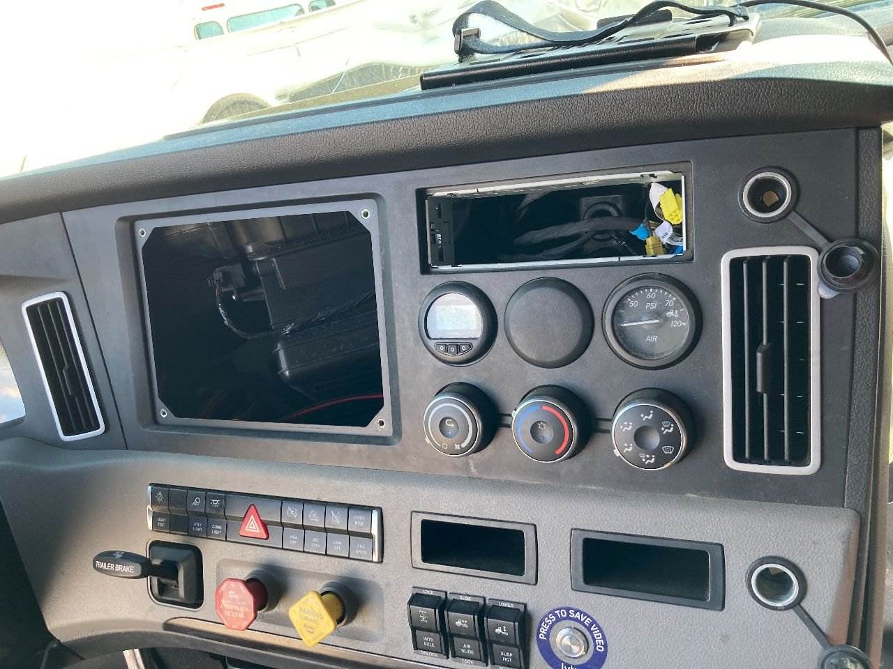 2022 Freightliner Cascadia Cab Control Module For Sale | Spencer, IA ...