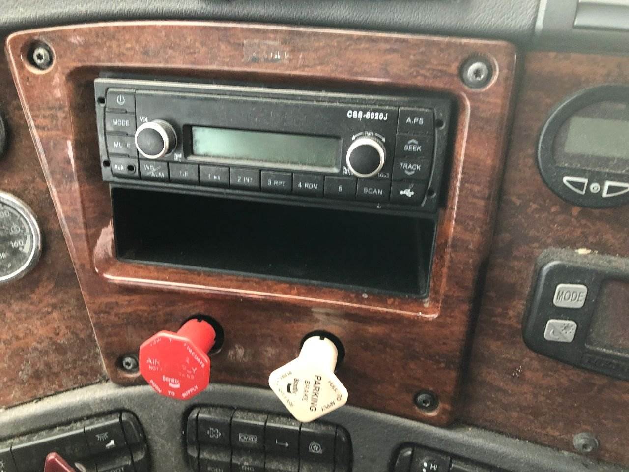 2013 Freightliner Cascadia Cab Control Module For Sale | Council Bluffs ...