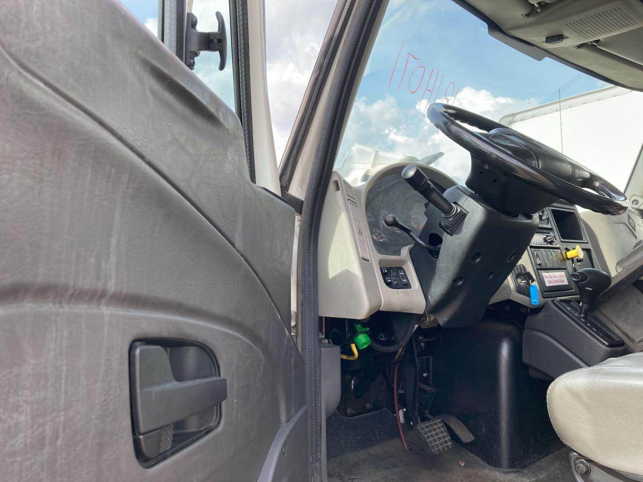 2018 International DuraStar 4300 Cab Control Module for a International ...