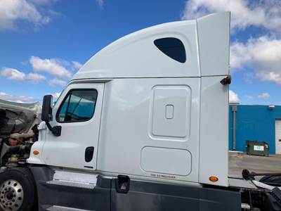 2018 Freightliner Cascadia Cab Assembly For Sale | Des Moines, IA ...