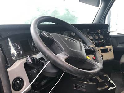 2018 Freightliner Cascadia Cab Assembly For Sale | Kansas City, MO ...