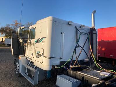 1995 Freightliner FLD120 Cab Assembly For Sale | Spencer, IA | 25531309 ...