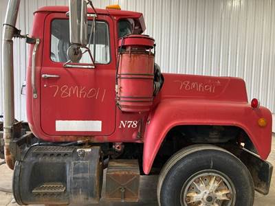 1978 Mack RD600 Cab Assembly For Sale | Winimac, IN | 25524427 ...