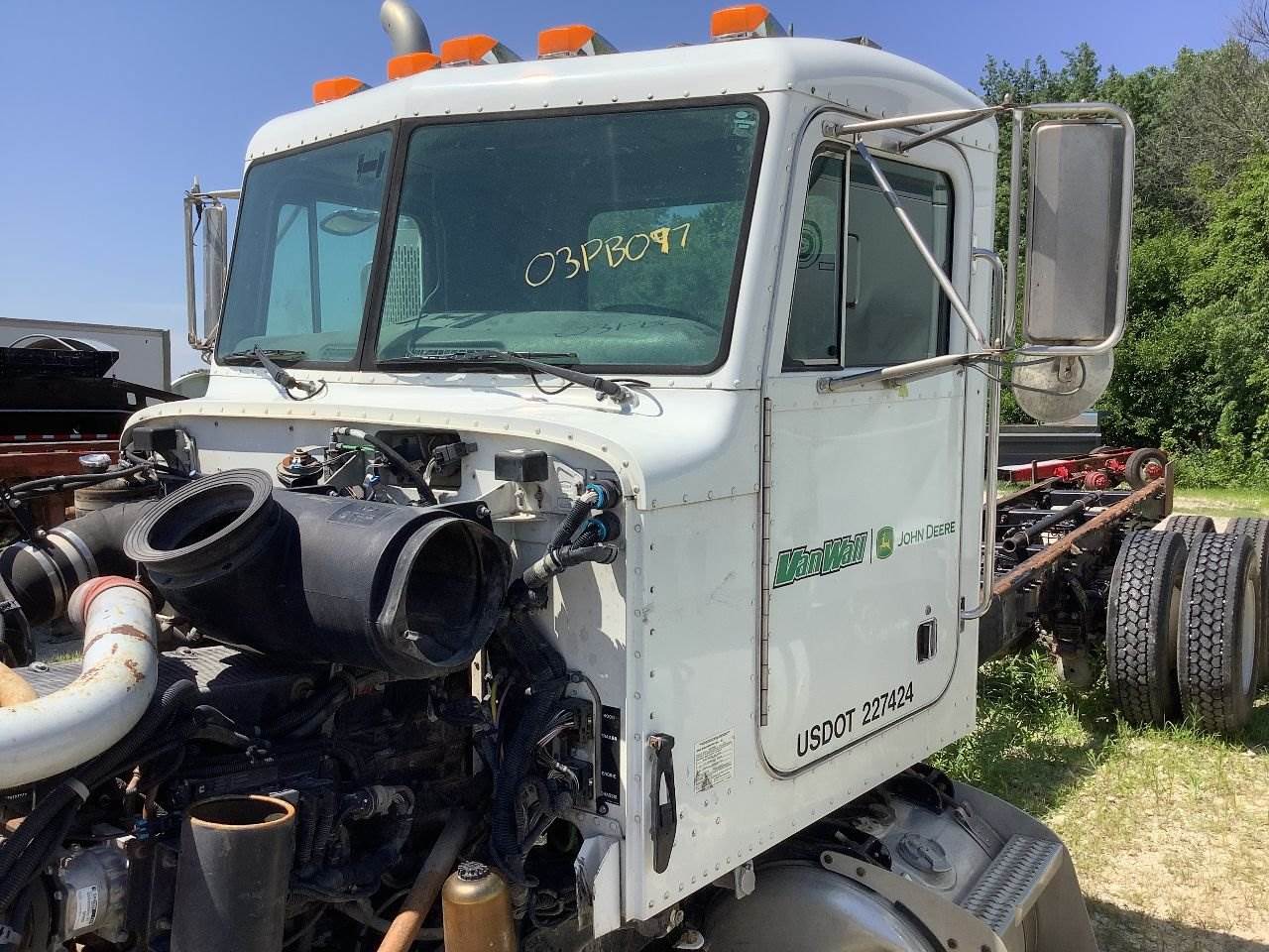 2003 Peterbilt 357 Cab Assembly For Sale | Des Moines, IA | 25254723 ...
