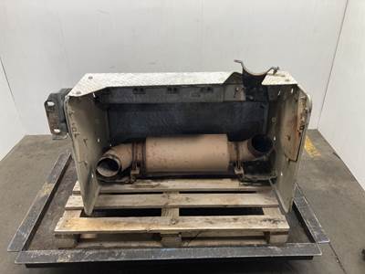 2015 Cummins ISX15 DPF Cover for a Peterbilt 389 For Sale | Sioux Falls ...