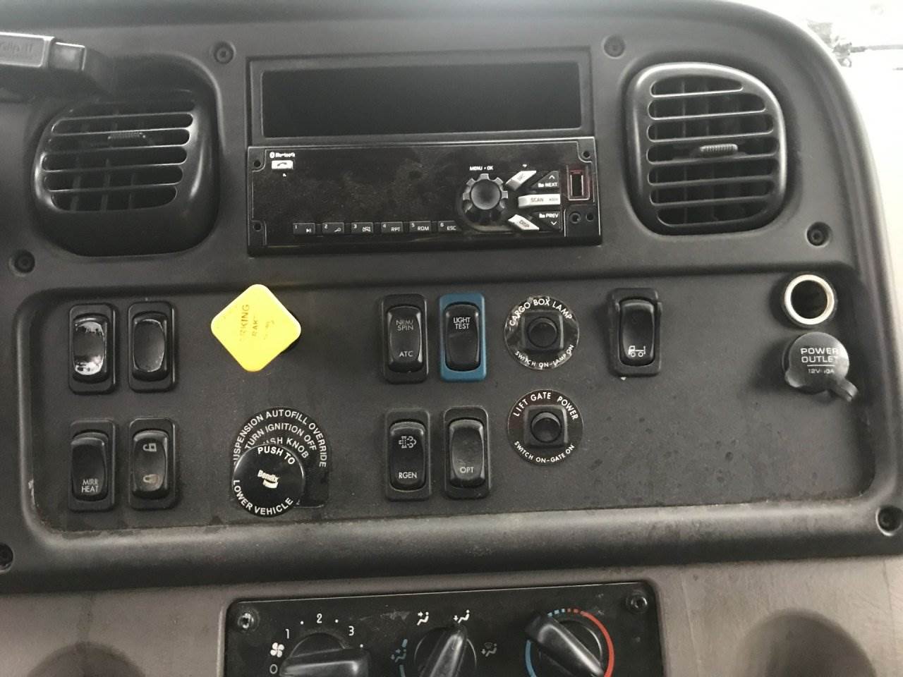 2019 Freightliner M2 106 Dash Panel For Sale | Kansas City, MO ...