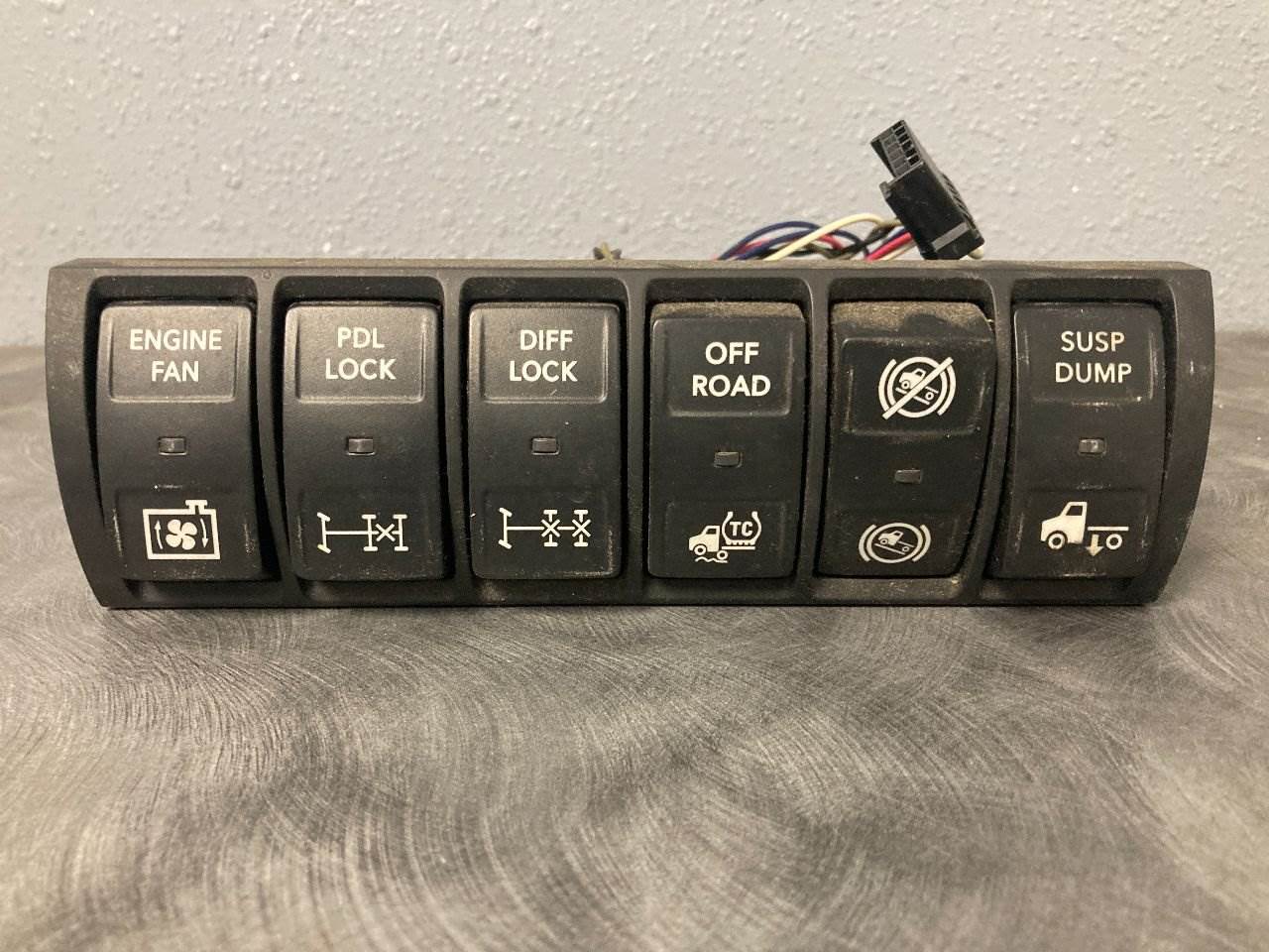 2021 International LT Dash Panel For Sale | Sioux Falls, SD | 4057689C3 ...