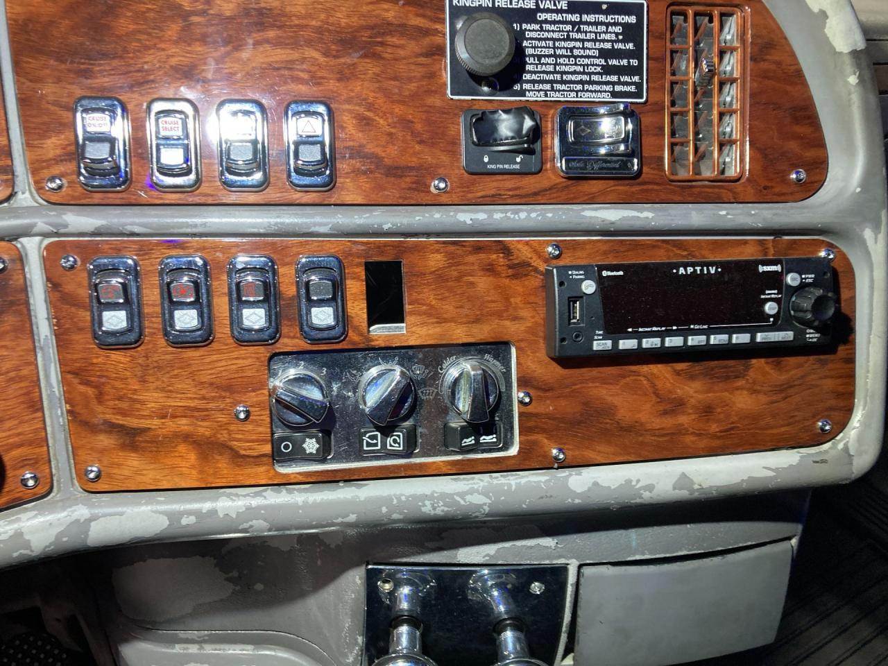 2007 Peterbilt 387 Dash Panel For Sale | Sioux Falls, SD | 25661838 ...