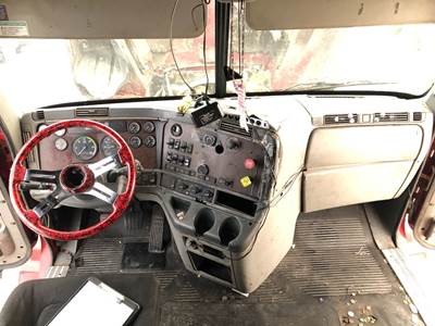 2000 freightliner century interior parts store