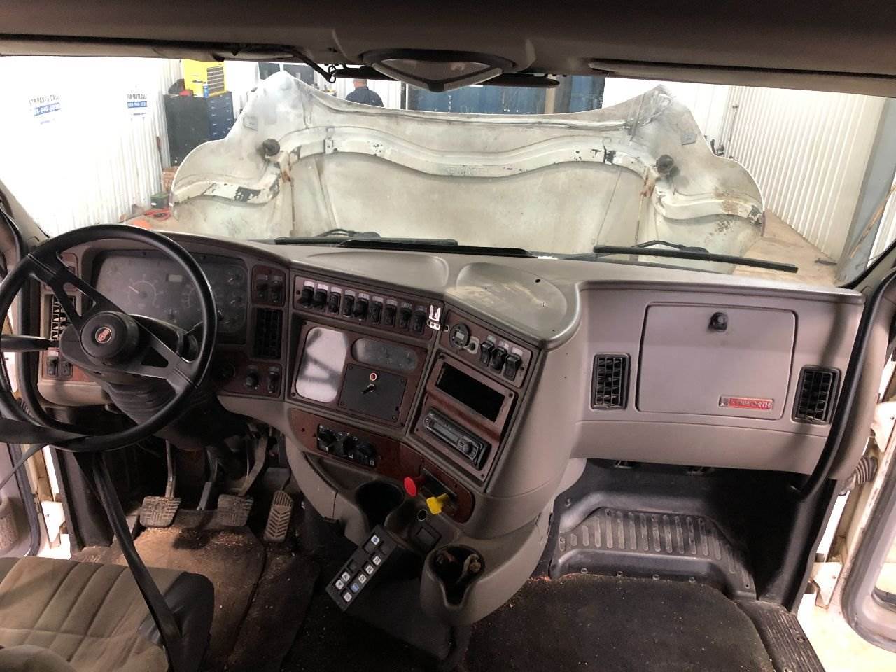 Kenworth T2000 Interior