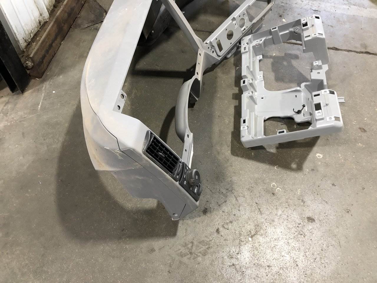 2020 Mack Anthem Dashboard Assembly for a Mack Anthem (An) For Sale ...
