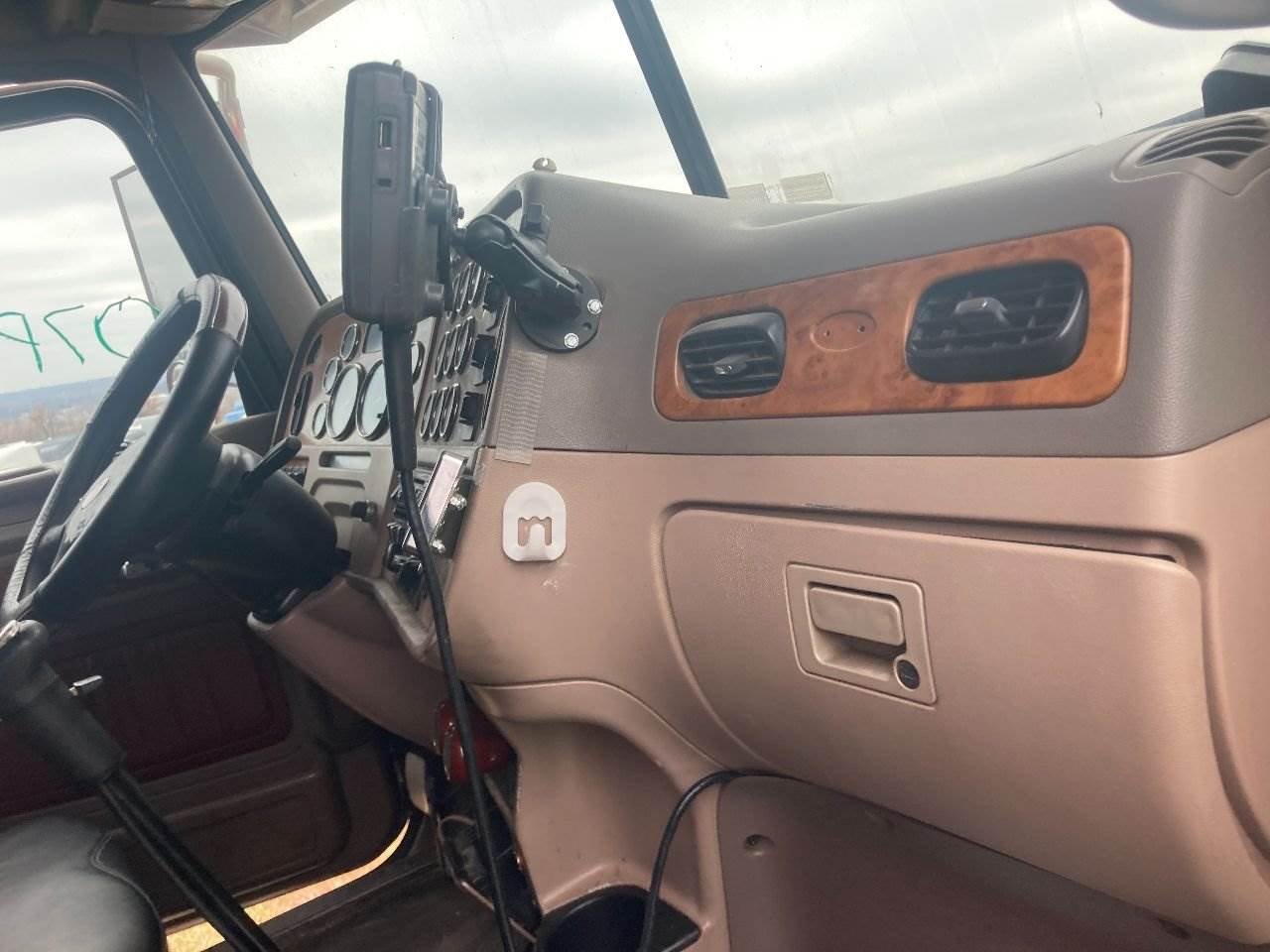 2007 Peterbilt 379 Dashboard Assembly For Sale | Kansas City, MO ...