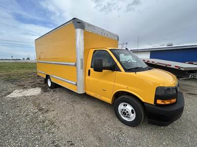 2021 GMC Savana G3500 16 ft Box Truck - 401HP, 6 Speed Automatic, Roll ...