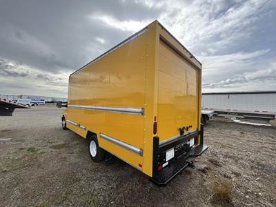 2021 GMC Savana G3500 16 ft Box Truck - 401HP, 6 Speed Automatic, Roll ...