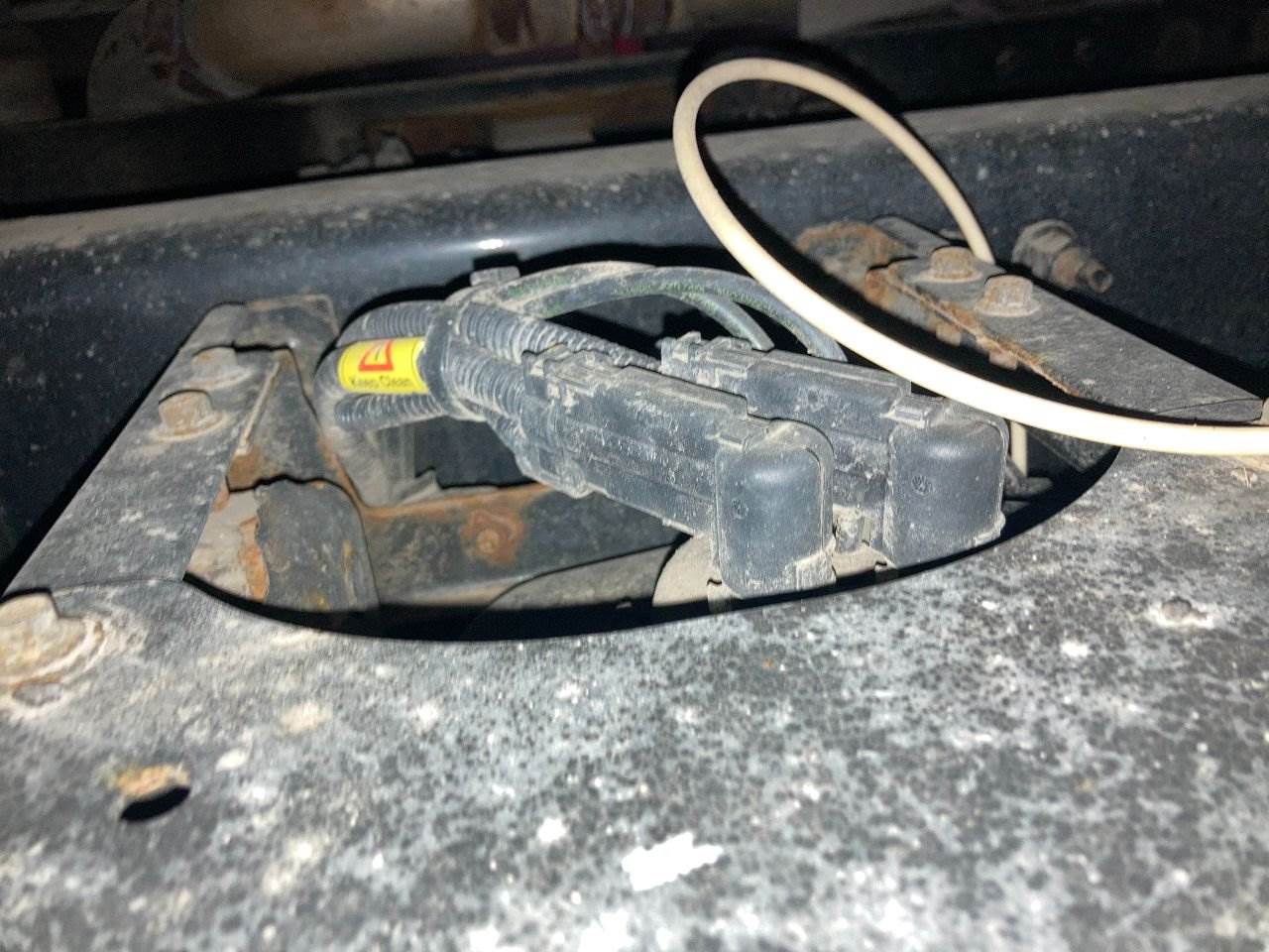 2015 Volvo VNL DEF Sensor For Sale | Winimac, IN | 25609204 ...