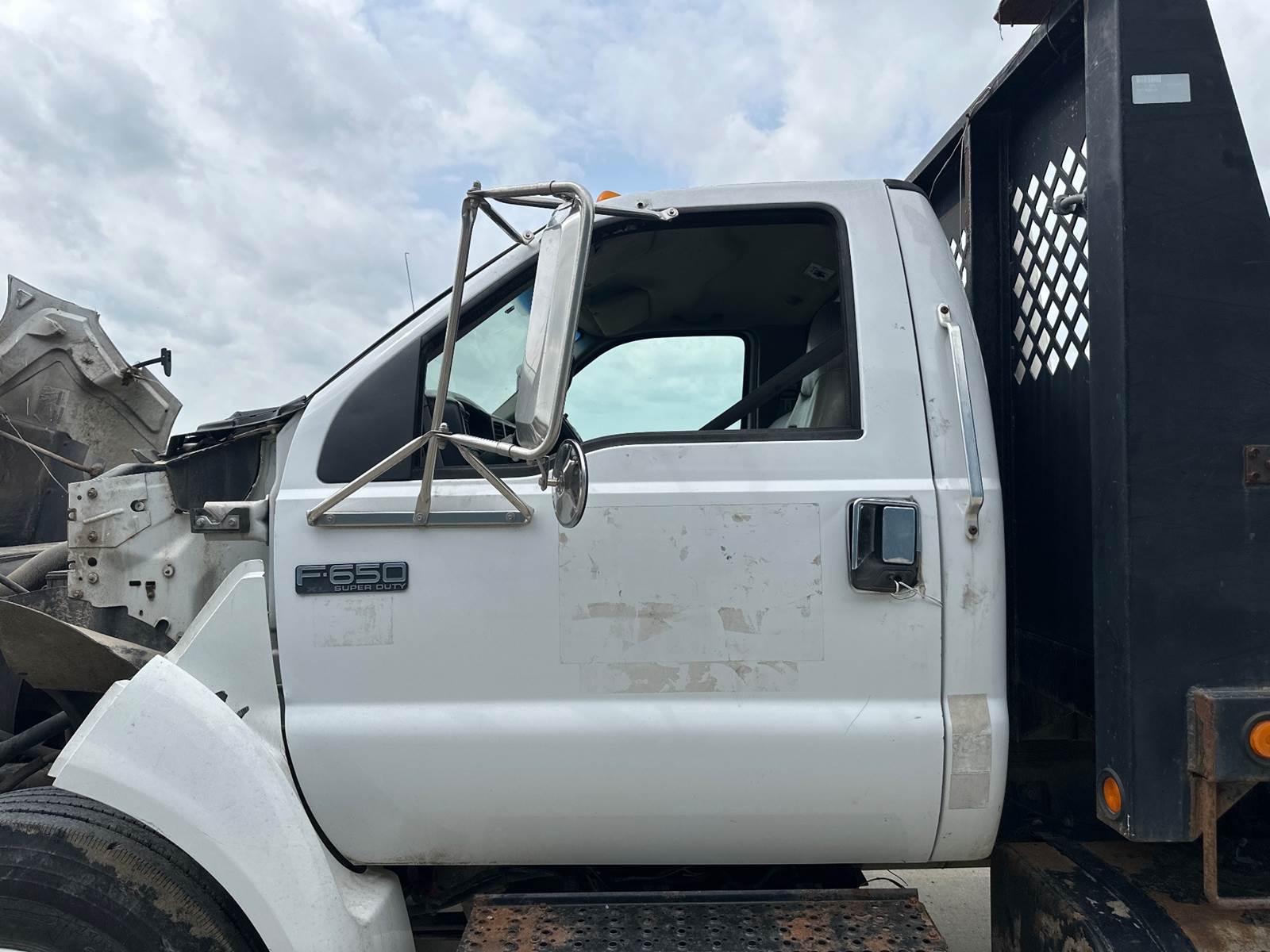 2006 Ford F-650 Front Door Assembly for a Ford F650 For Sale | Kansas ...