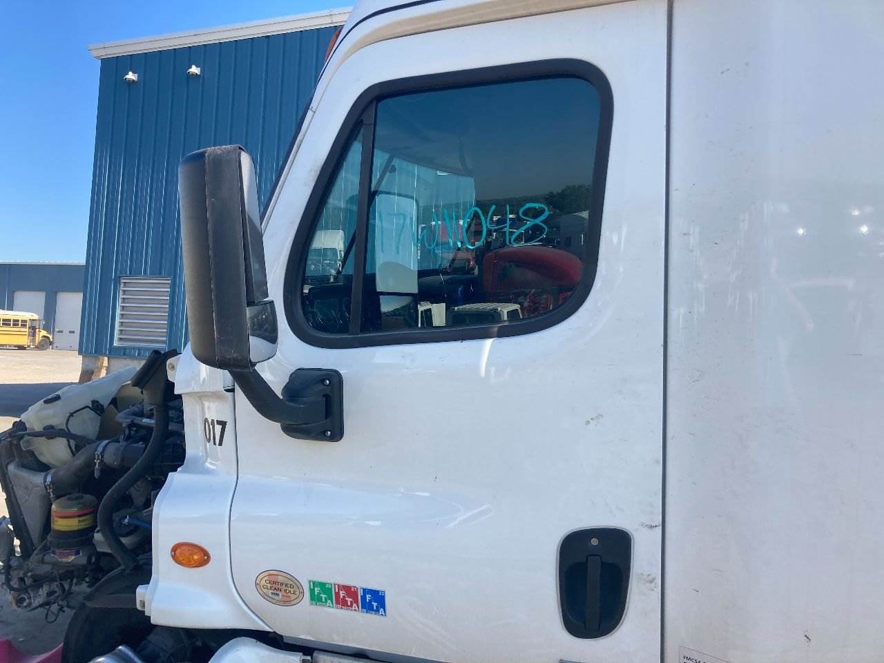 2017 Freightliner Cascadia Front Door Assembly For Sale | Kansas City ...