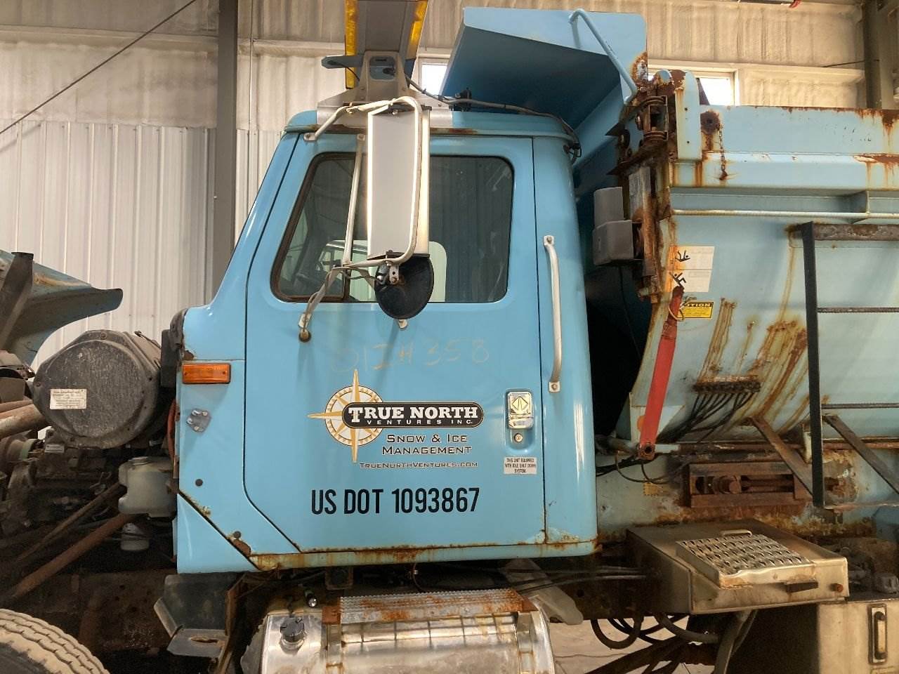 2001 International S2500 Front Door Assembly For Sale | Winimac, IN ...