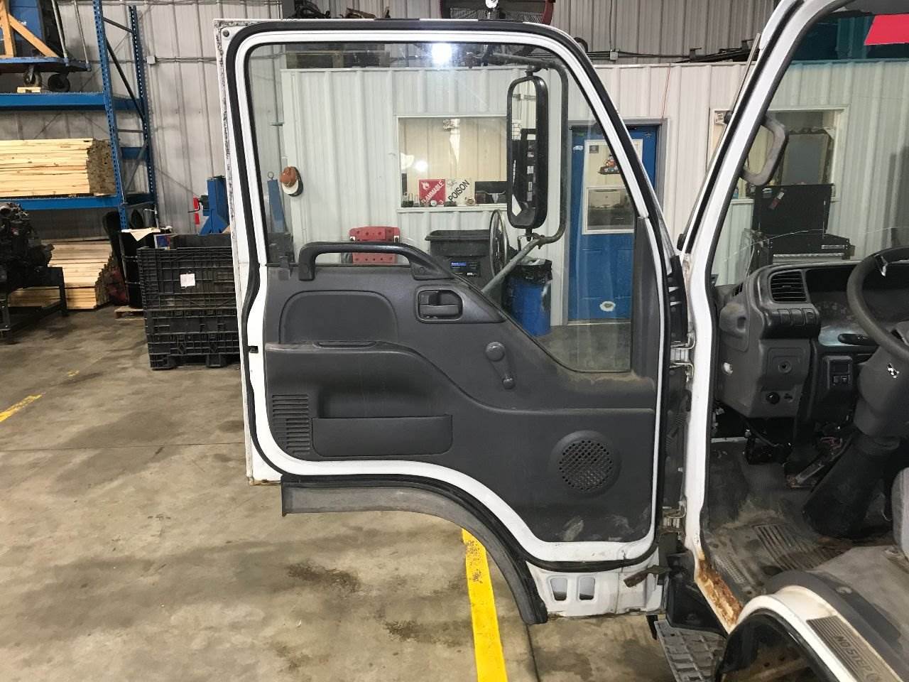 1999 Isuzu NPR Front Door Assembly For Sale | Sioux Falls, SD ...