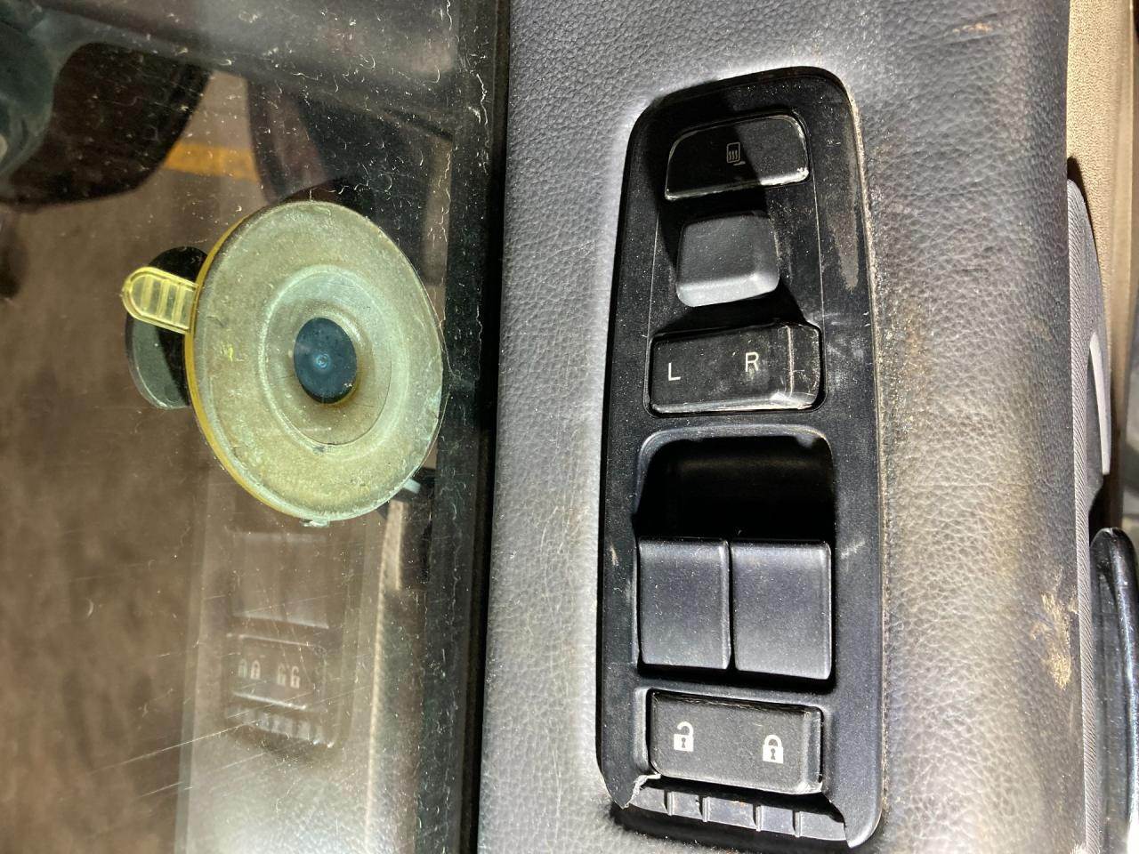 2017 Peterbilt 579 Door Electrical Switch For Sale | Sioux Falls, SD ...