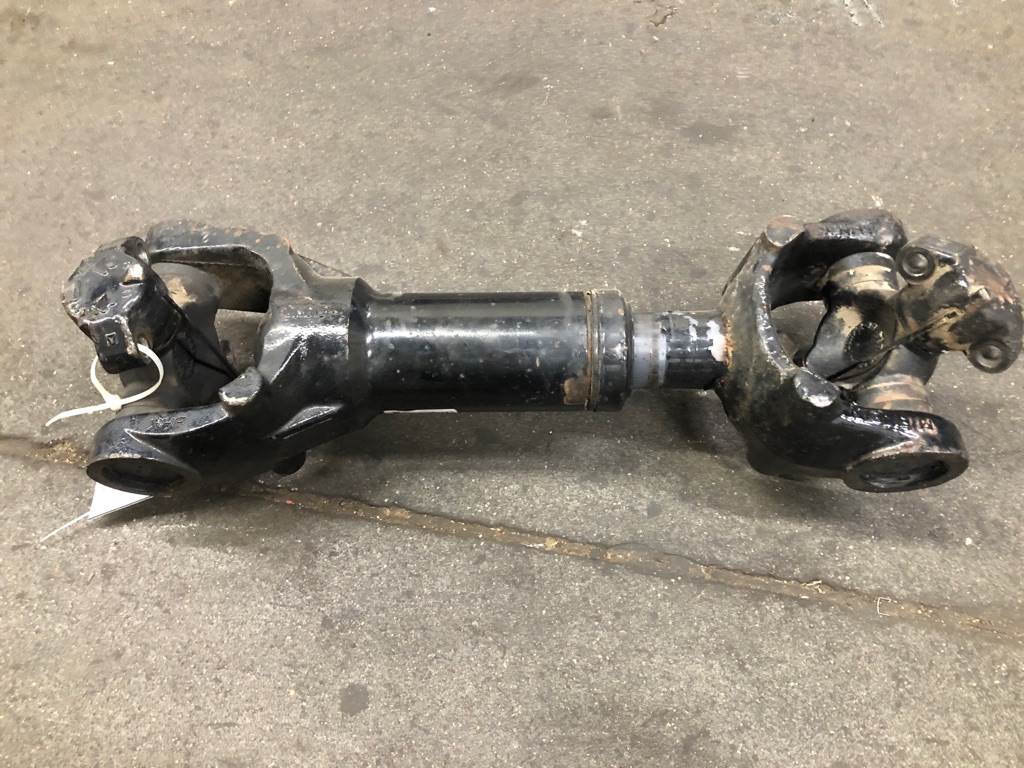 2016 Spicer SPL350 Rear Drive Shaft for a Volvo VNL For Sale | Council ...