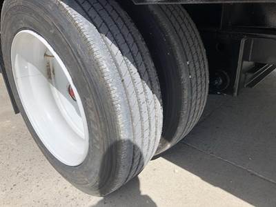 2024 Neville CONSTRUCTION BEAVER-TAIL (3 RAMPS) Drop Deck Trailer For ...