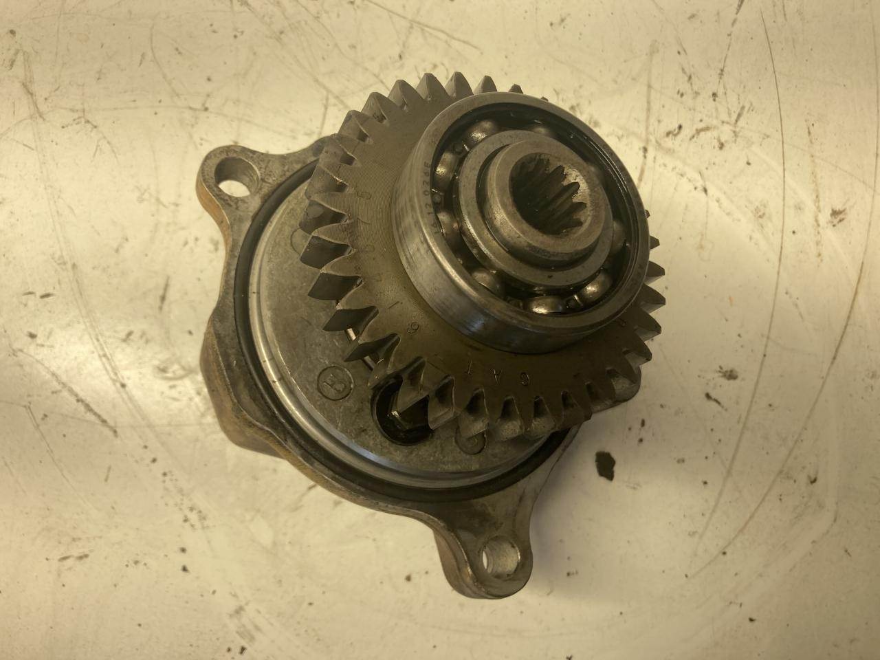 2010 Caterpillar C15 Engine Accessory Drive for a Peterbilt 386 For ...