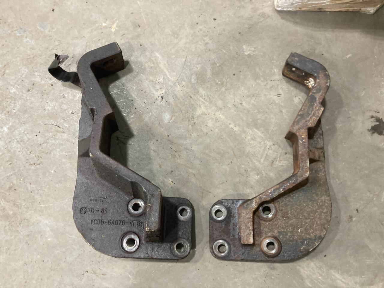 2000 Caterpillar 3126 Engine Mount for a Ford F650 For Sale | Spencer ...