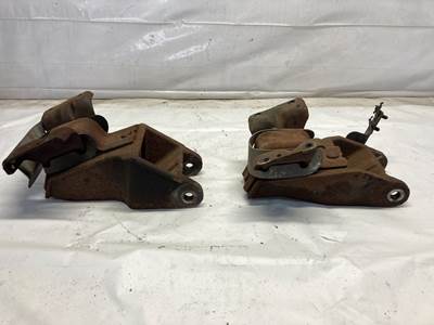 2013 Ford 6.8L V10 Engine Mount for a Ford F650 For Sale | Spencer, IA ...