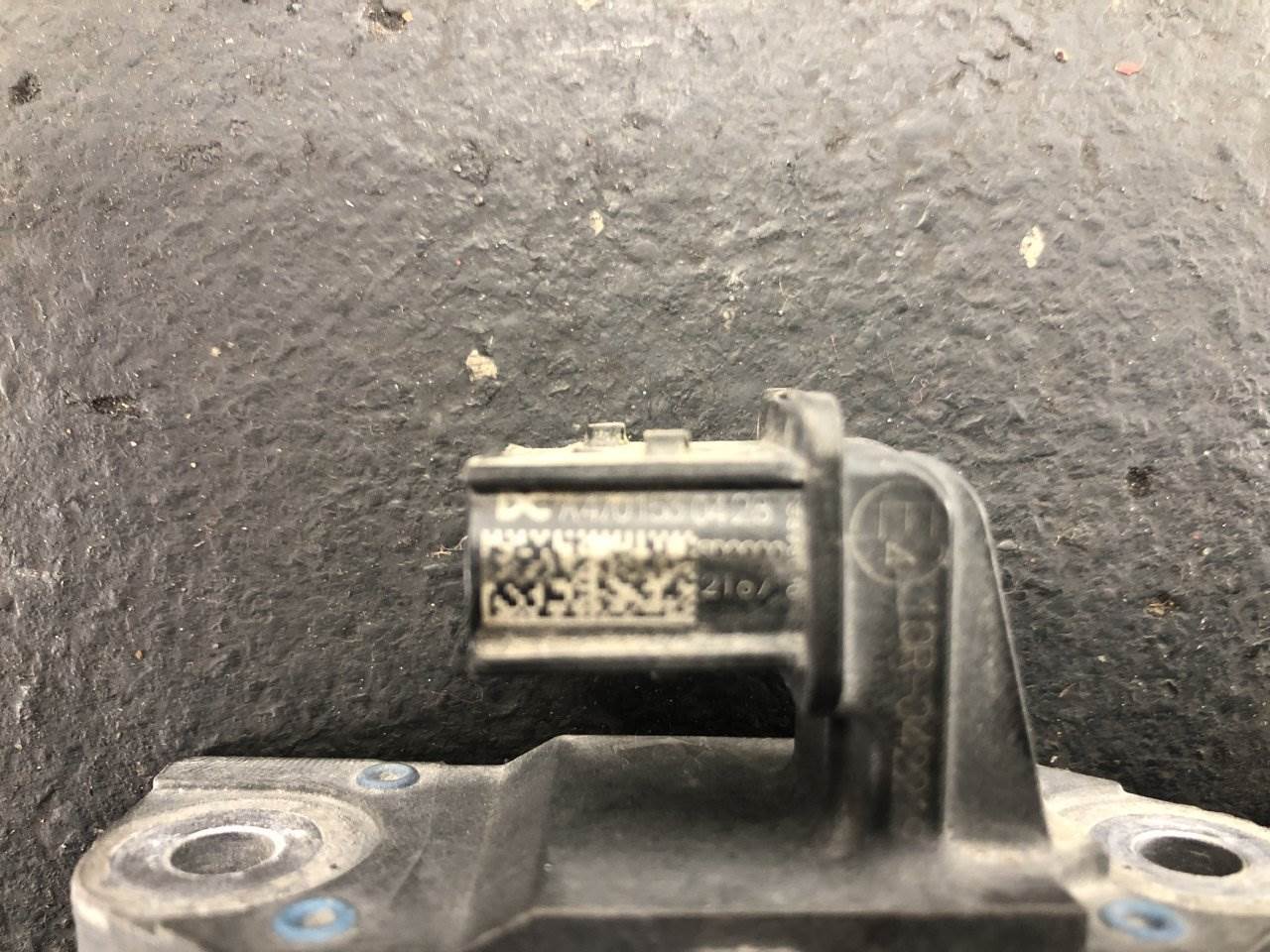 Detroit DD15 Engine Sensor For Sale | Kansas City, MO | A4701530428 ...