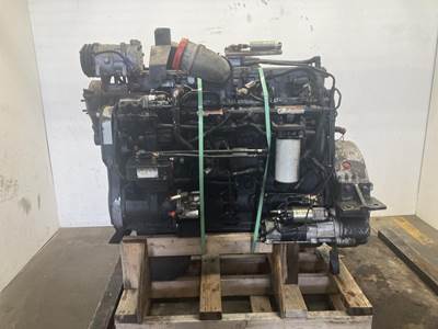 2004 Cummins ISC Engine for a Peterbilt 330 For Sale | Sioux Falls, SD ...