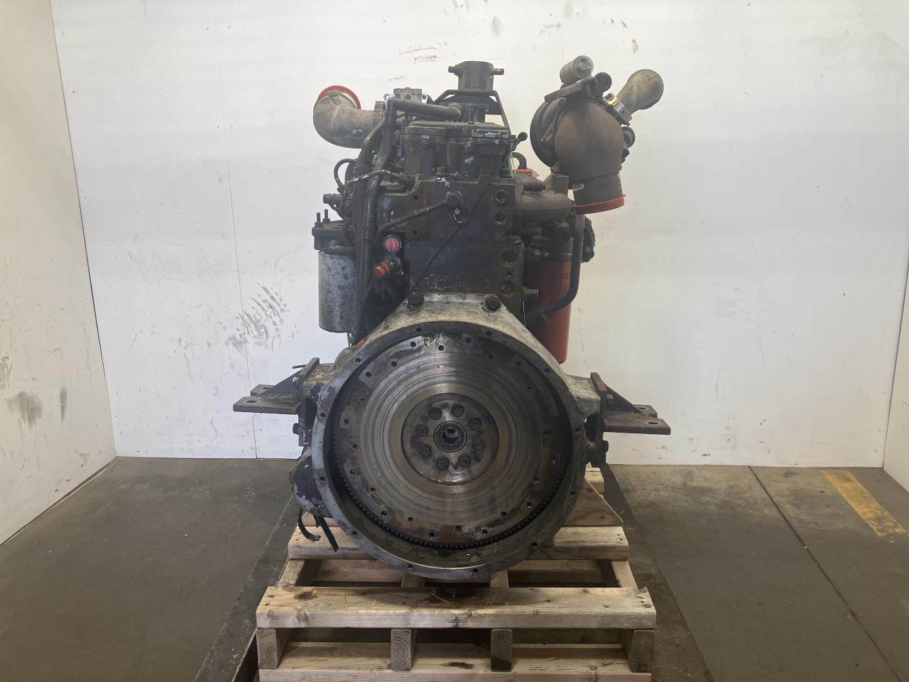 2004 Cummins ISC Engine for a Peterbilt 330 For Sale | Sioux Falls, SD ...