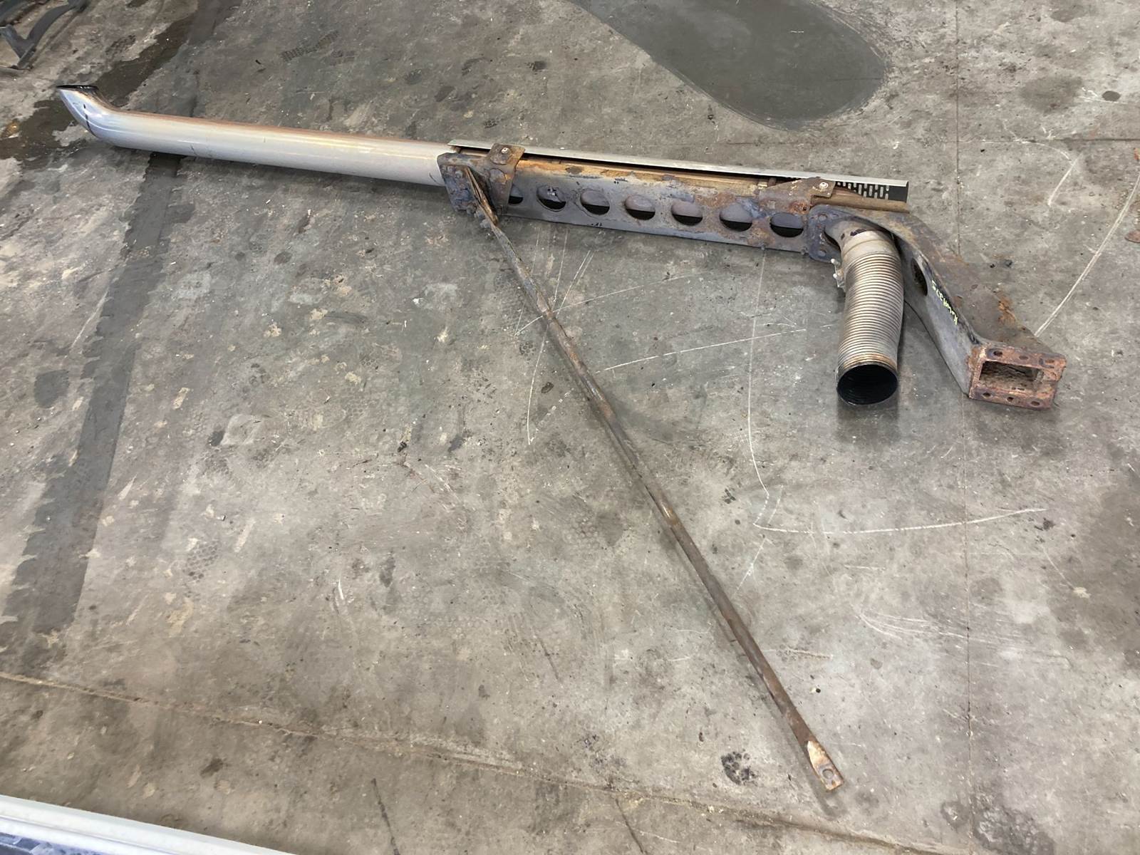 2016 Freightliner Cascadia Exhaust Assembly For Sale | Spencer, IA ...