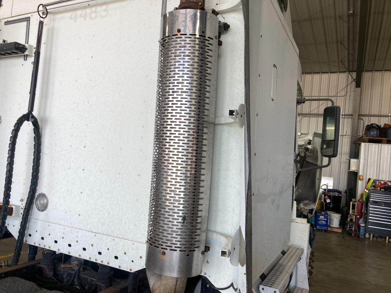 2001 Freightliner Century Class 112 Exhaust Guard for a Freightliner ...