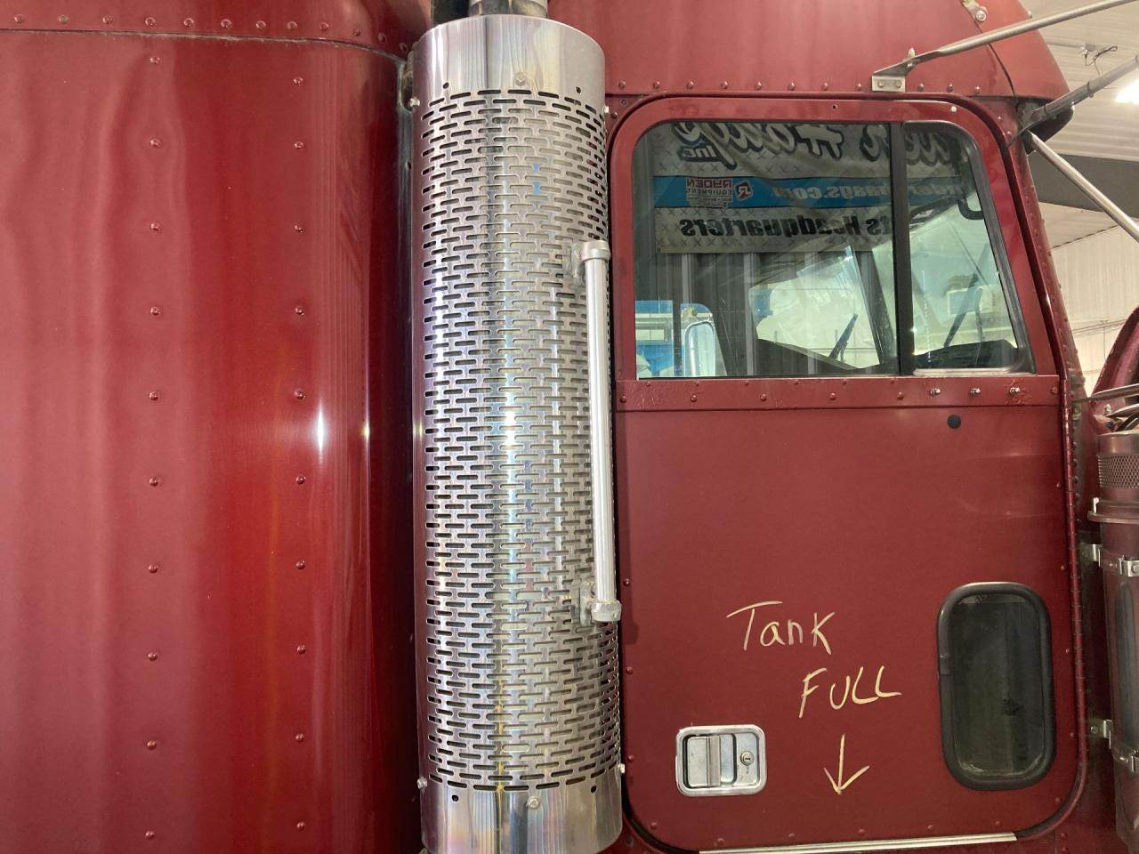2005 Freightliner Classic XL Exhaust Guard For Sale | Sioux Falls, SD ...