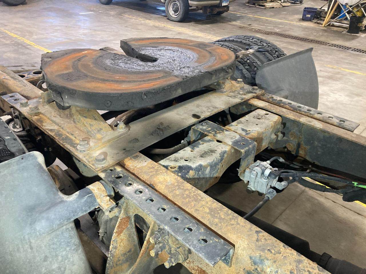 2007 Jost JSK37FSL Fifth Wheel for a International 4400 For Sale ...