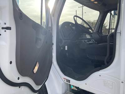 2020 Freightliner S2G 20 ft Flatbed Truck - 270HP, 4 Speed Allison Rds ...