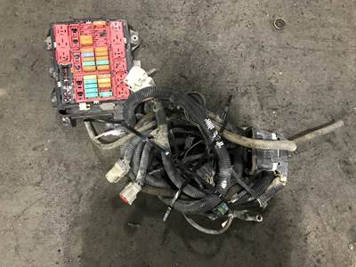 Sterling Fuse Boxes & Panels - L9501, A9513, Acterra and More ...