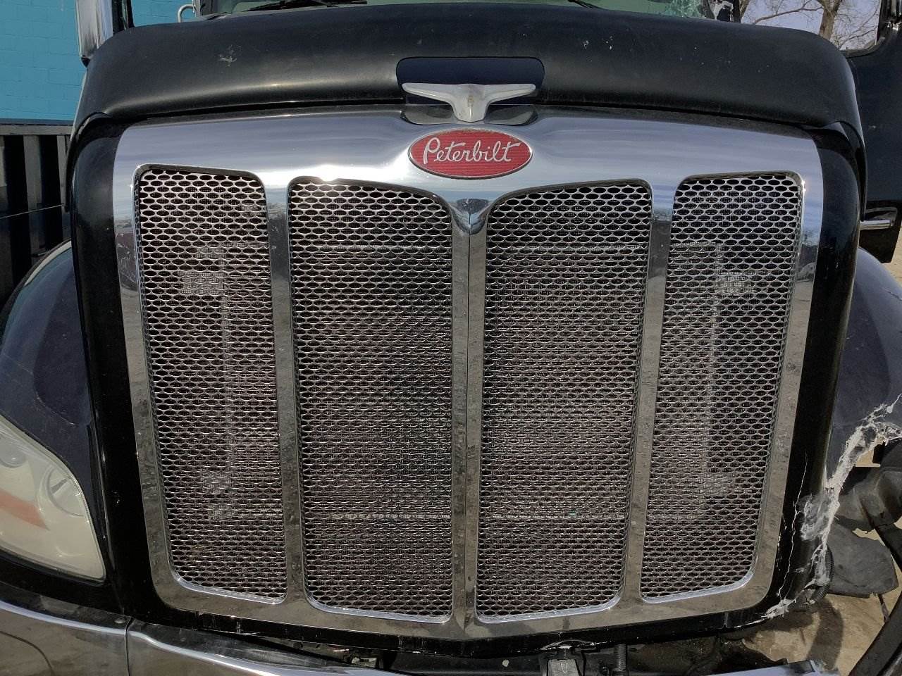 2018 Peterbilt 579 Grille For Sale | Des Moines, IA | 25603800 ...