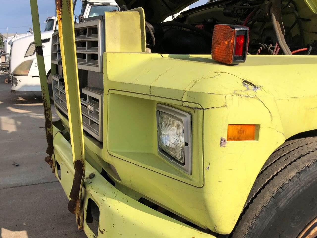 1988 Ford F-700 Header Panel Assembly for a Ford F700 For Sale ...