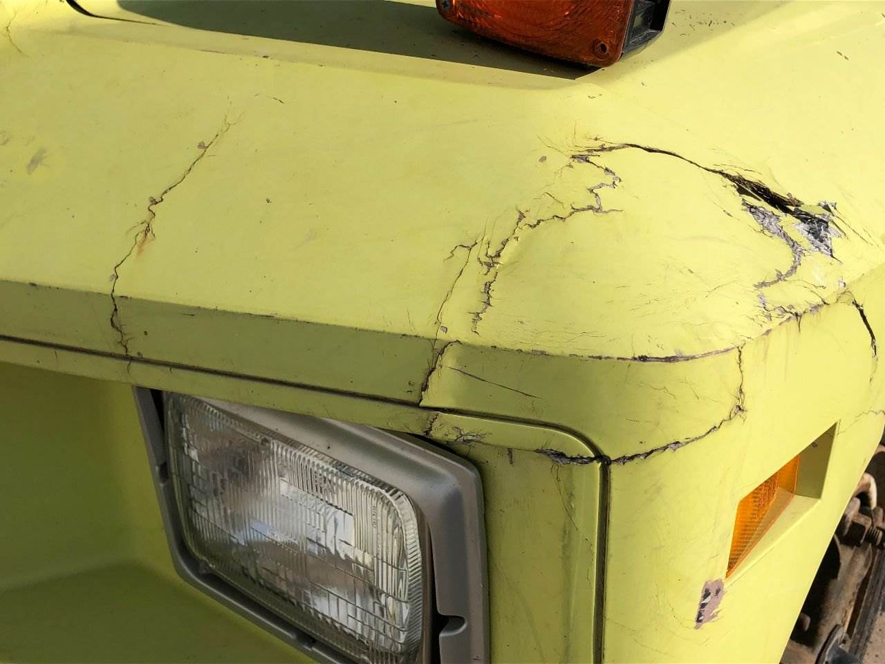 1988 Ford F-700 Header Panel Assembly for a Ford F700 For Sale ...