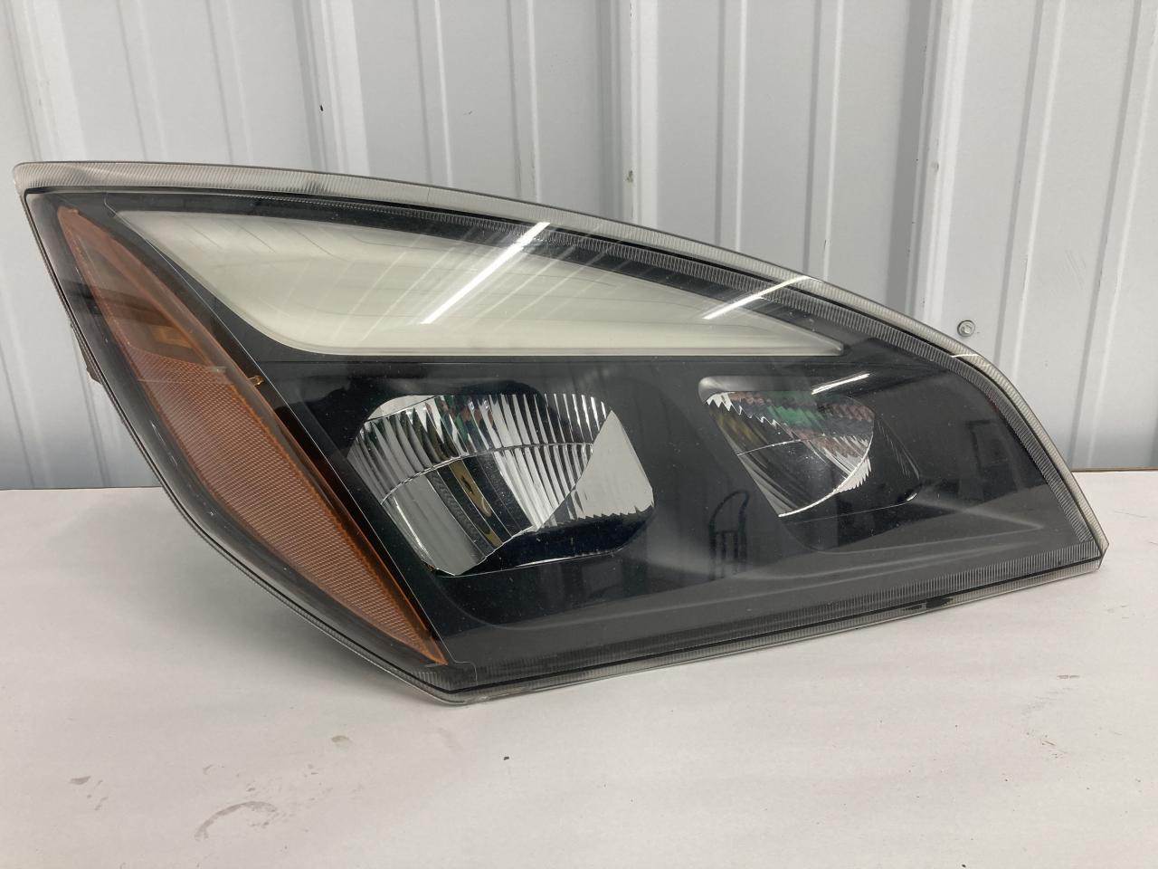 2020 Freightliner Cascadia Headlight Assembly For Sale | Winimac, IN ...