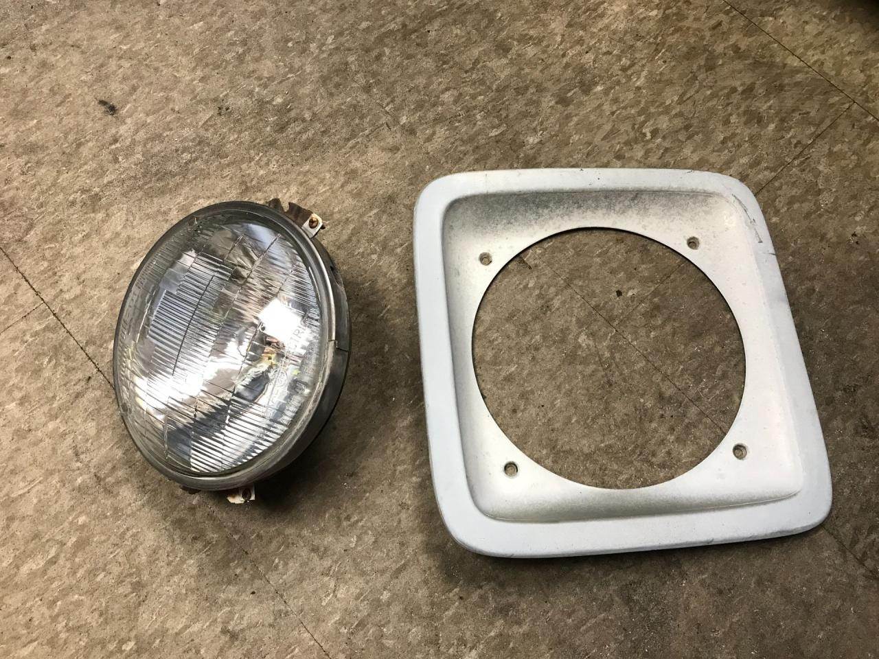 1987 International S1900 Headlight Assembly For Sale | Kansas City, MO ...