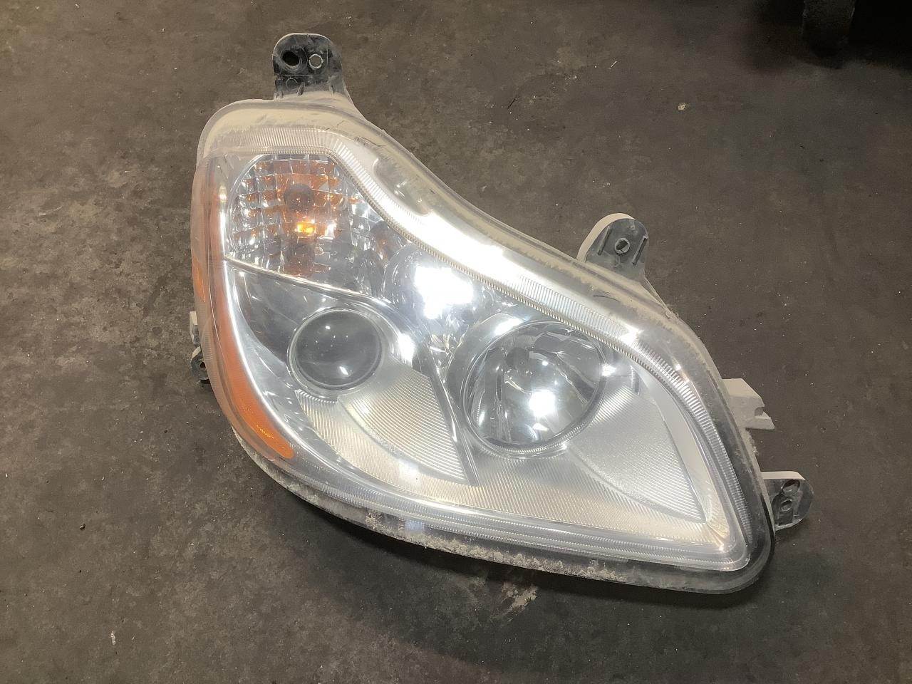 2016 Kenworth T680 Headlight Assembly For Sale | Des Moines, IA ...