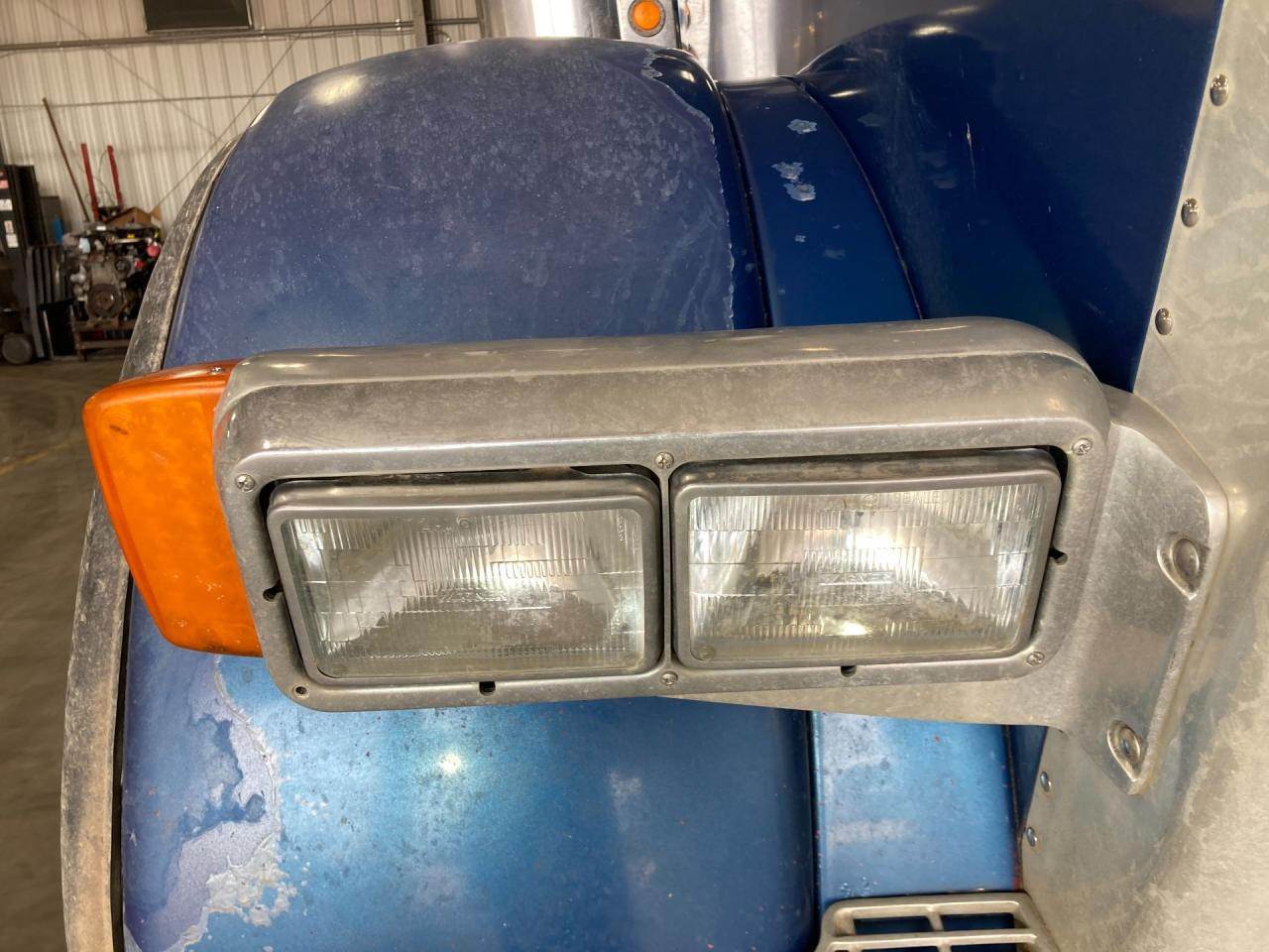 1995 Peterbilt 379 Headlight Assembly For Sale | Sioux Falls, SD ...