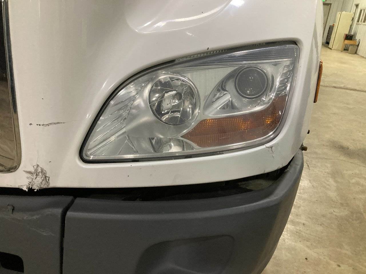 2018 Peterbilt 579 Headlight Assembly For Sale | Winimac, IN | 25623152 ...