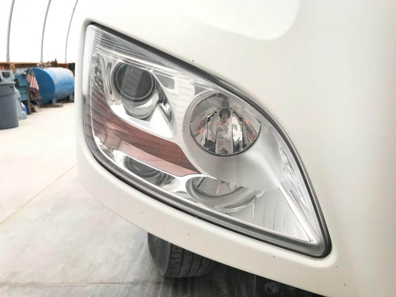 2018 Peterbilt 579 Headlight Assembly For Sale | Council Bluffs, IA ...